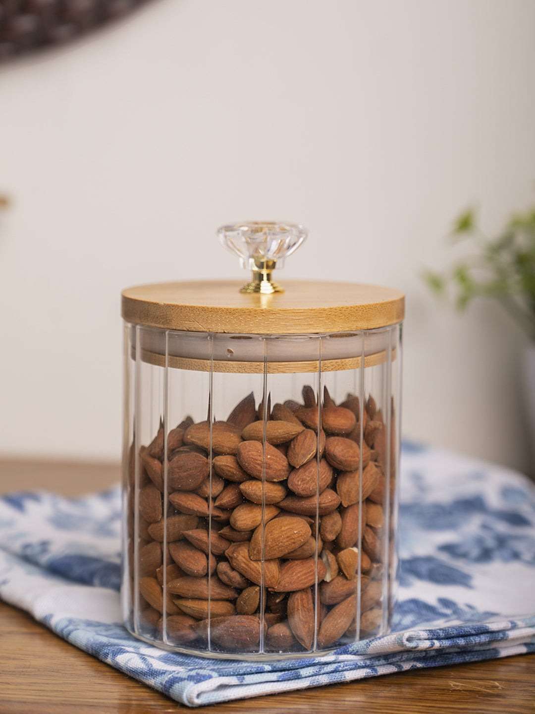 Borosilicate Glass Jar - 450Ml, Glass Texture - Bluee